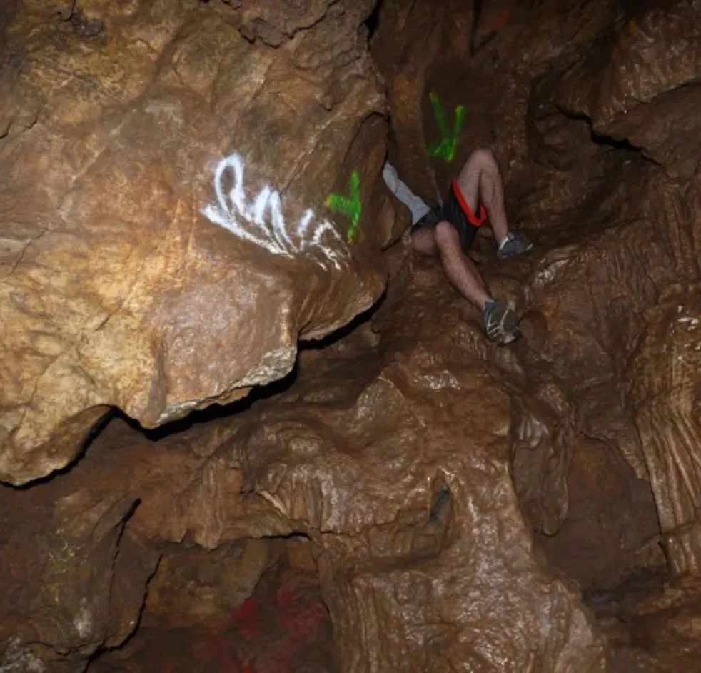 Caving without a grotto : r/caving