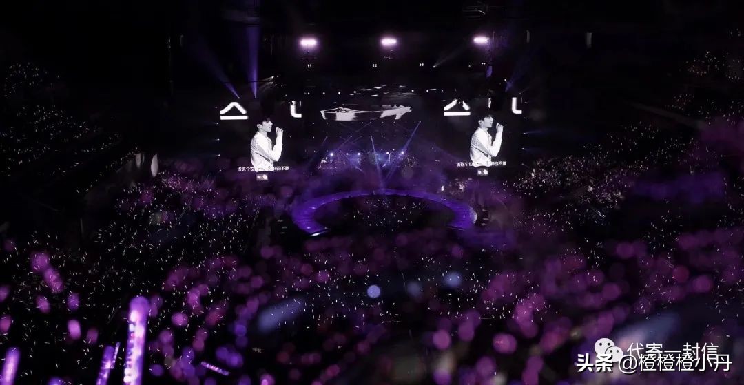 I will always miss the 831 "Source" concert, every scene is impressive ...